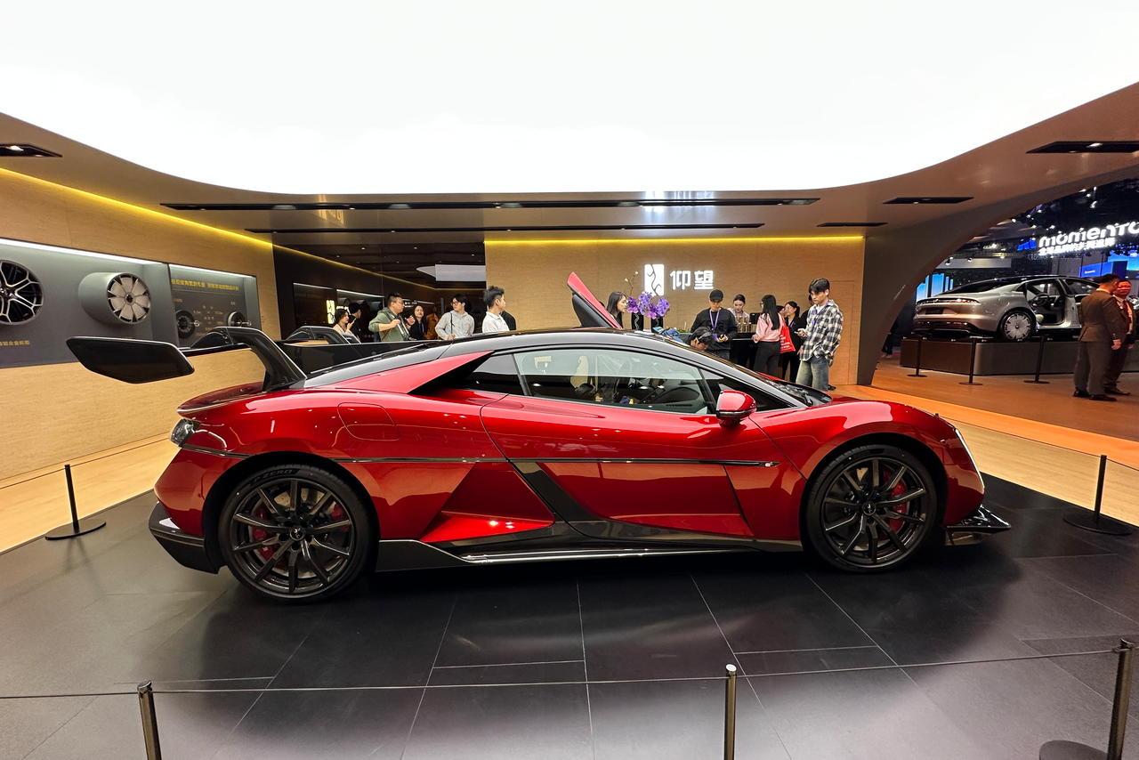 Photo 5 - La U9 est le nouveau fleuron de Yangwang, la marque sportive du chinois BYD. - BYD ...