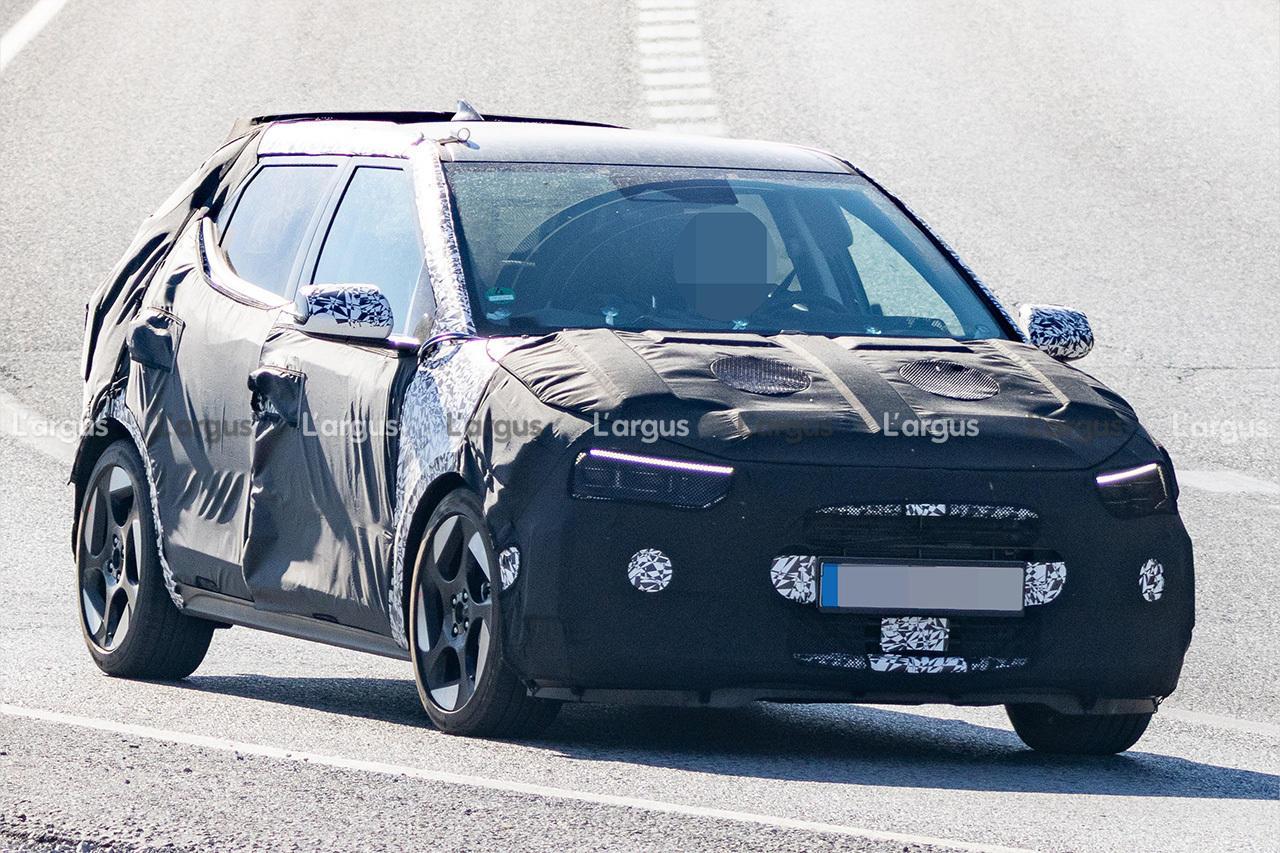 Photo 1 - Hyundai met au point une nouvelle génération d'i20. - Hyundai i20 (2026). La 4e ...