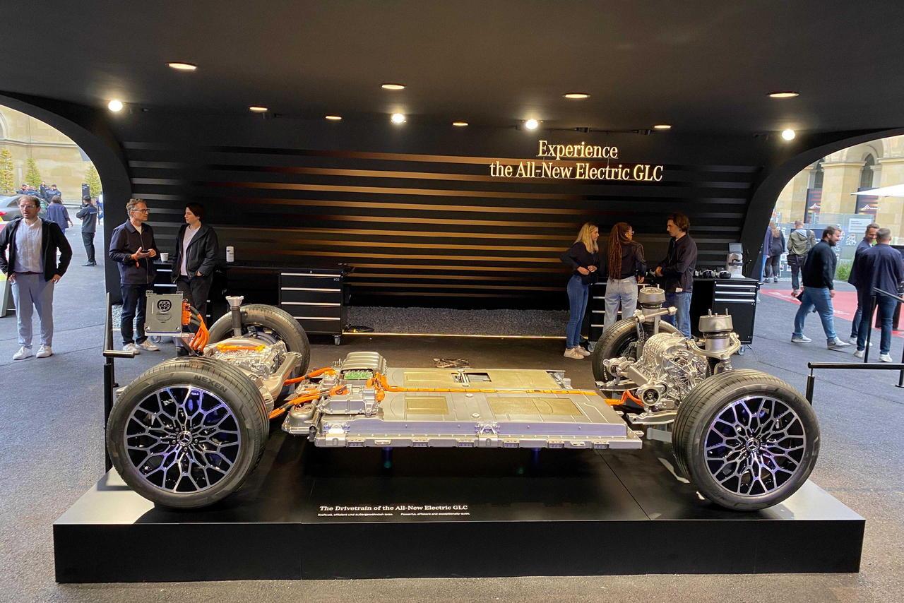 Photo 20 - Le GLC EQ est le premier modèle Mercedes à miser sur la ...