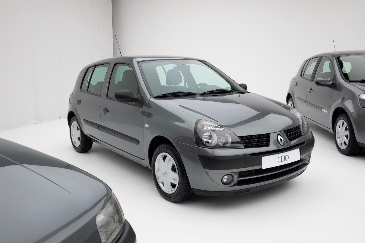 Photo 10 - Renault Clio II phase 2 - Renault Clio : retour sur les 35 ...