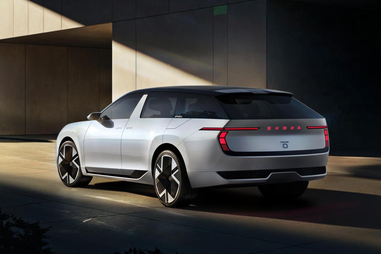 Skoda Vision O (2025). Un futur break électrique stratégique dévoilé au ...