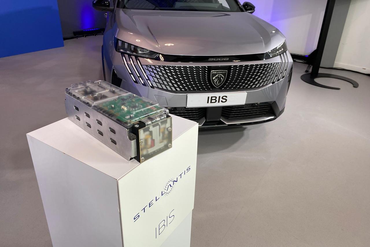 Stellantis équipe un premier prototype avec sa nouvelle batterie IBIS