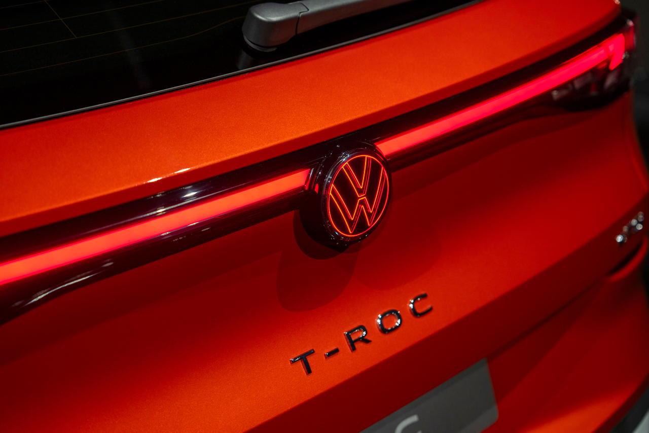 Diaporama et photos - Prix Volkswagen T-Roc (2025). Le nouveau SUV hybride dévoile sa gamme et ...