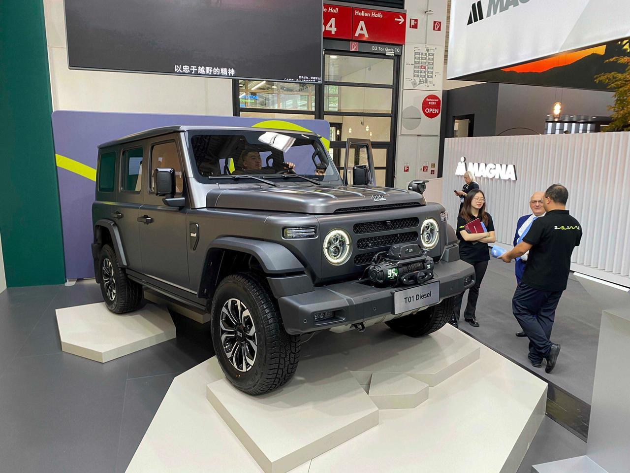 Ce 4x4 chinois diesel aux allures de Mercedes Classe G et Defender débarque en Europe