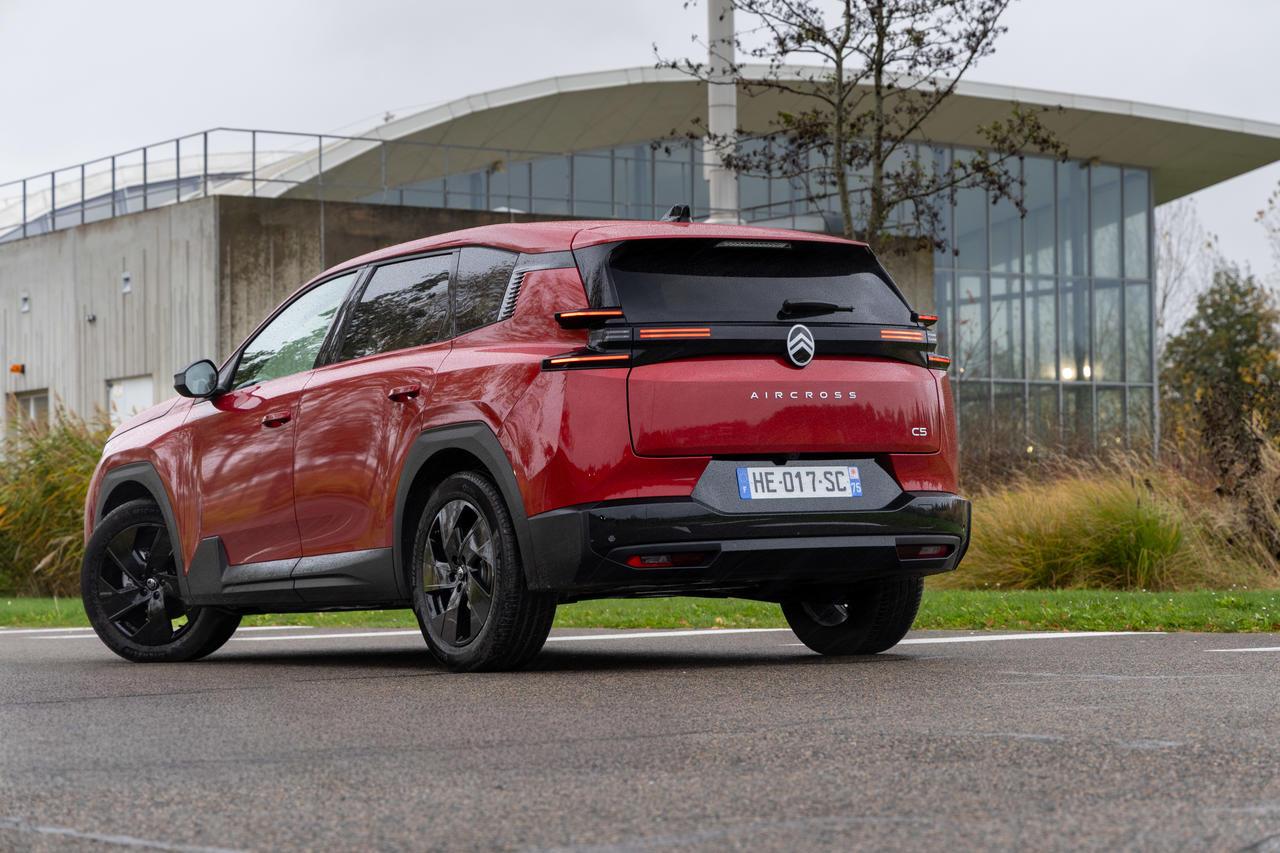 Essai Citroën C5 Aircross Hybride 145 ch : que vaut la version premier ...