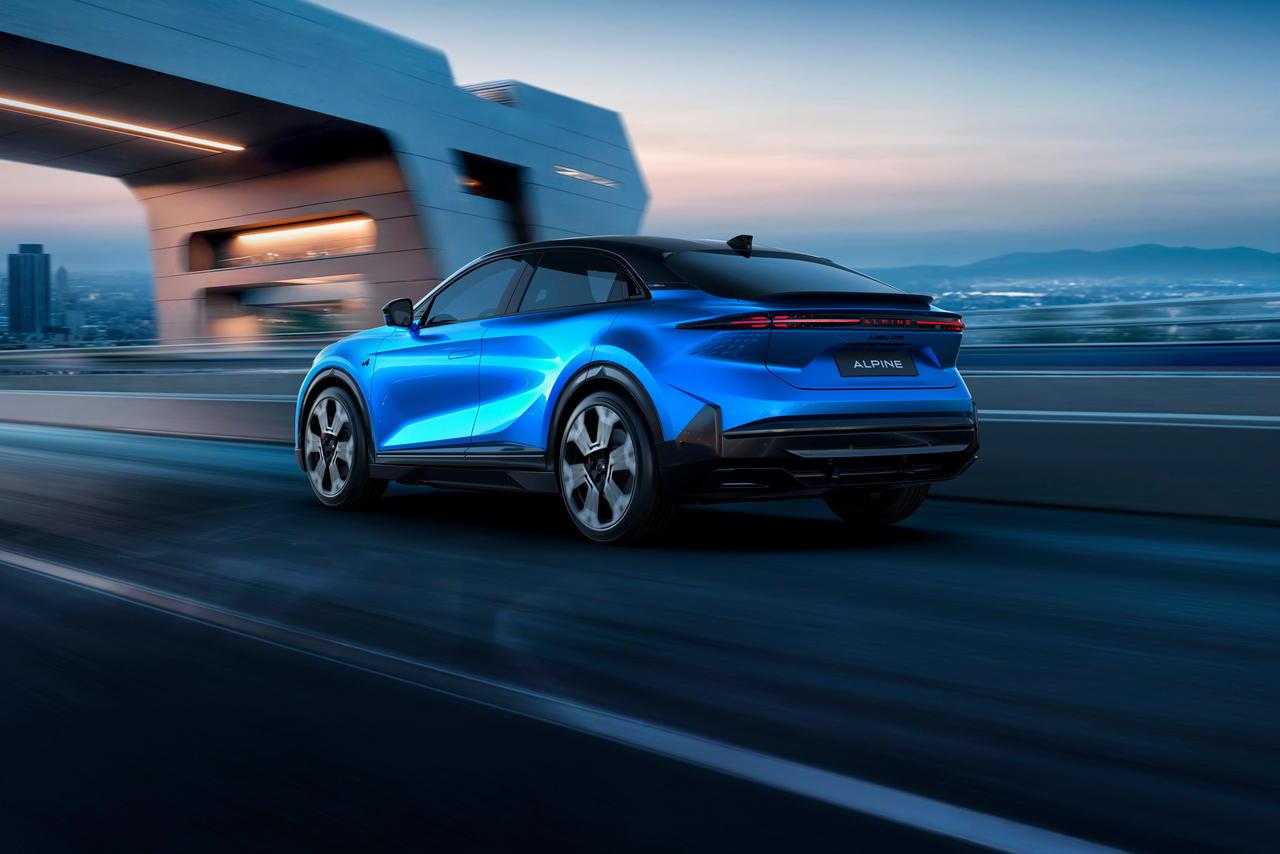 Photo 2 - A son lancement, le crossover sportif électrique offre le ...