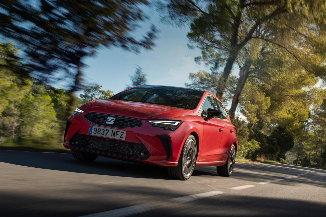 Espagne. Une balise lumineuse obligatoire dès 2026 à la place du ...