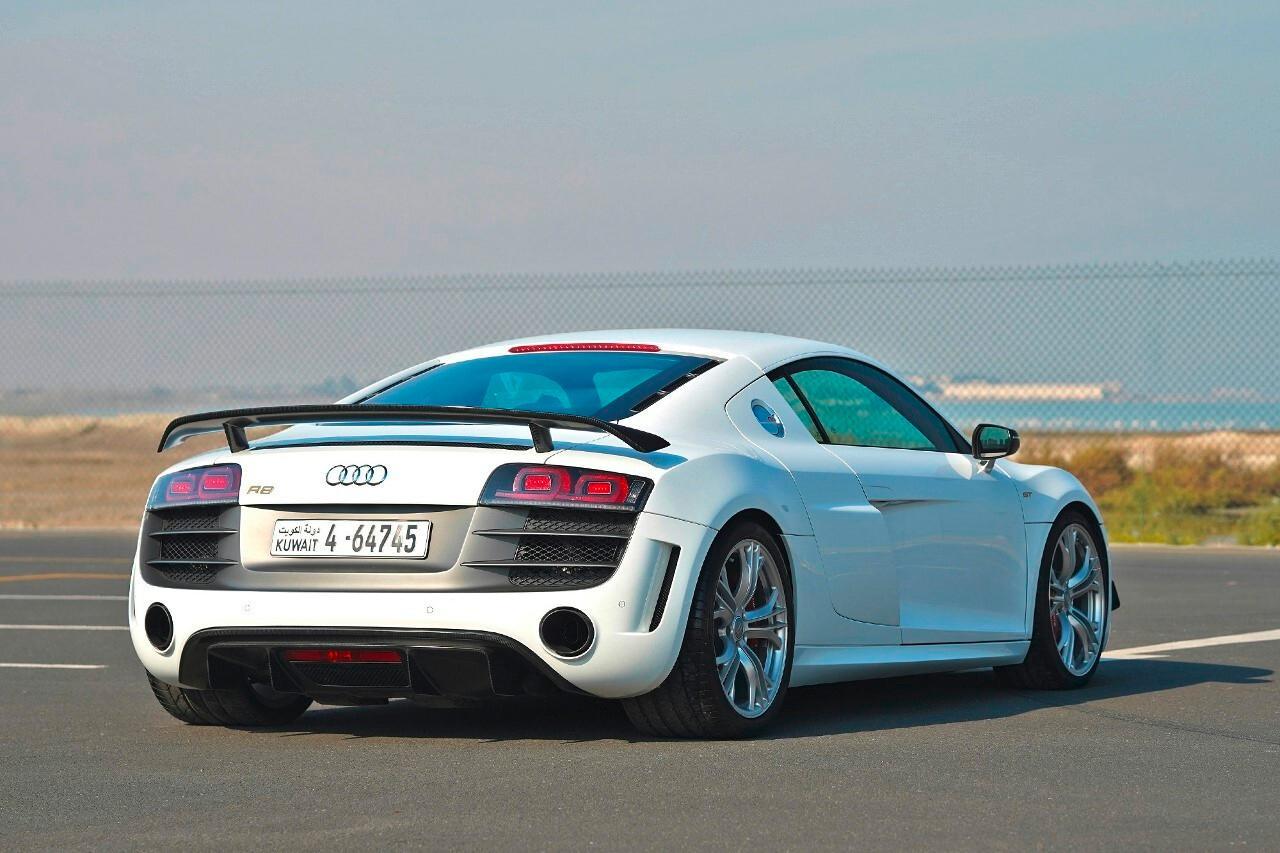 Photo 2 - L'Audi R8 GT ne fut produite qu'à 333 exemplaires. - Audi R8 ...