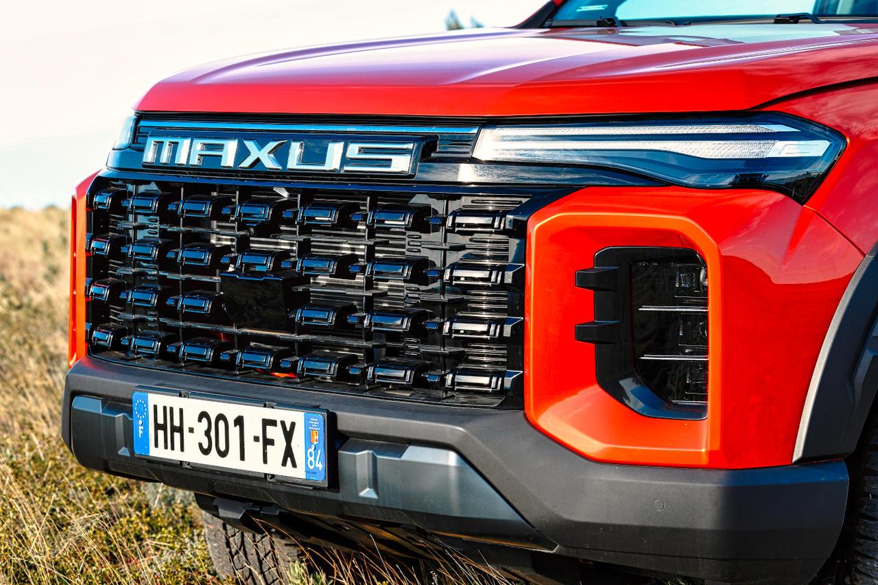 Photo 10 - Bouclier XXL et calandre body-buildée, le Maxus adopte les ...