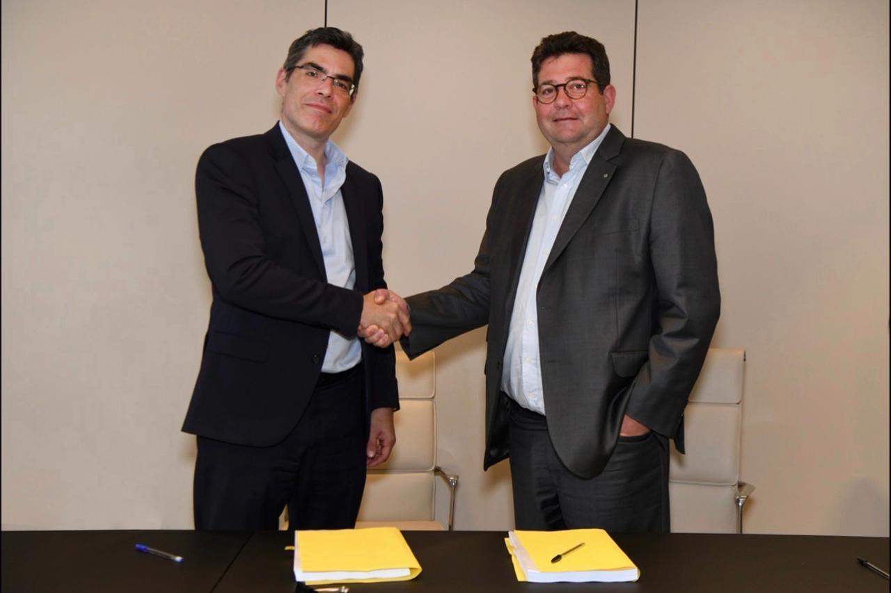 Photo 1 - Franck vignard rosez bnp herve miralles emil frey autosphere ...