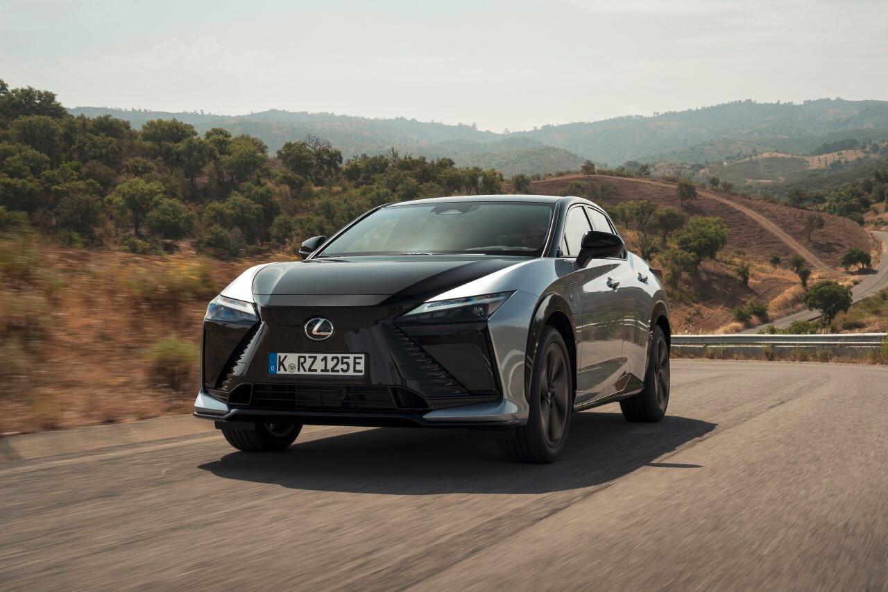 Prix Lexus RZ (2026). Gamme et équipements du SUV électrique premium ...