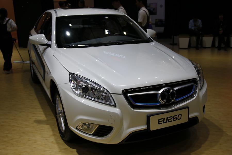 Photo 22 - BAIC EU260 copine chinoise mercedes - Le meilleur et le pire des copies chinoises