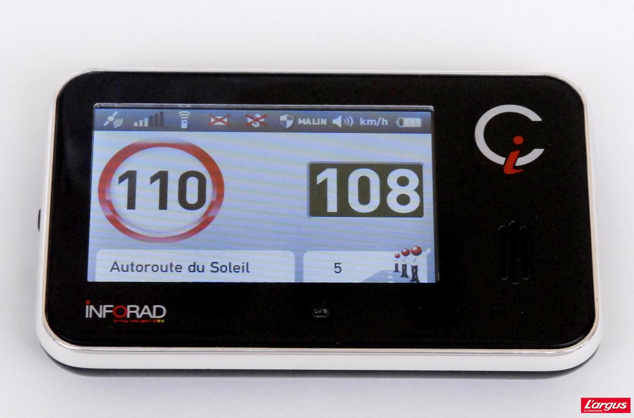 Inforad Ci : l'avertisseur de radars communicant sans abonnement