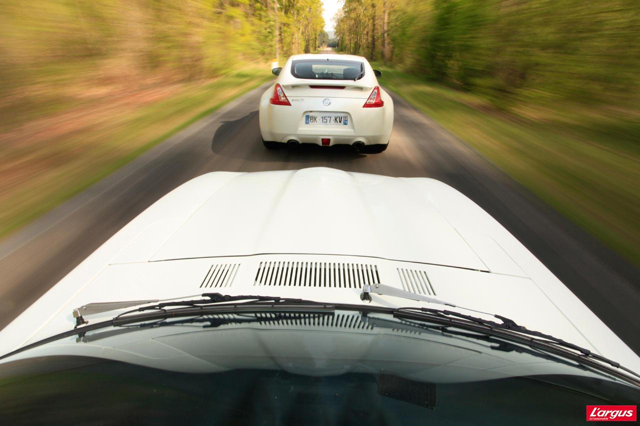 Photo 12 - vue arrière Nissan 370Z blanche - Datsun 240Z vs Nissan 370Z : c'était mieux avant