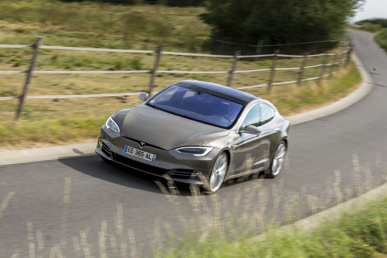 Photo 5 - Poids moyen voitures Tesla Model S - Le poids moyen des ...