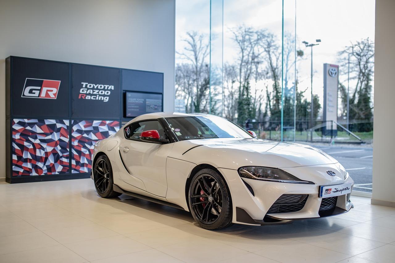 Photo 3 - concession toyota eragny sur oise groupe gca - La concession d'Eragny (GCA) inaugure ...