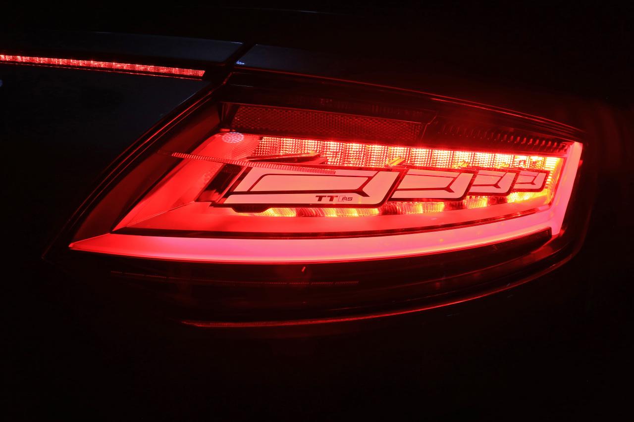 Photo 14 - feux led audi tt - CES 2016. Innovations, automobiles et ...