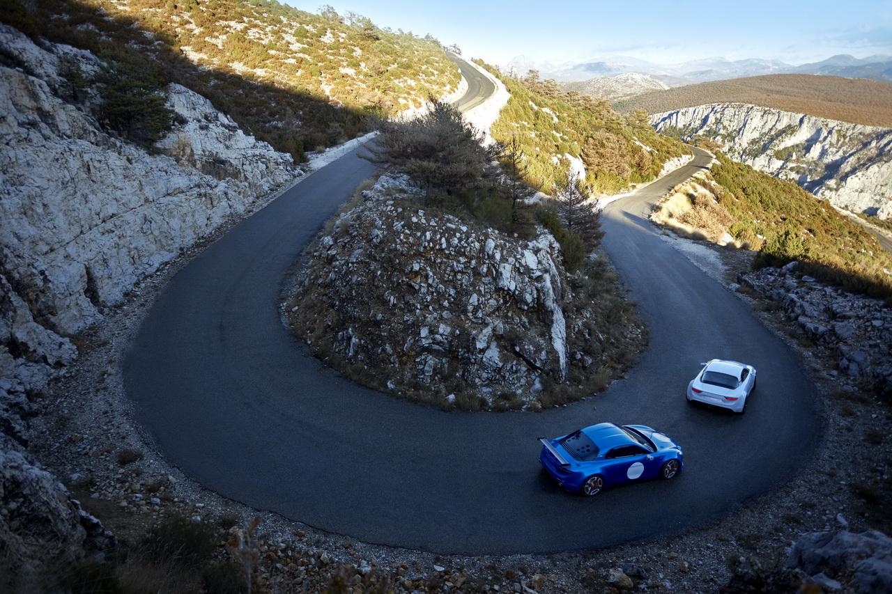 Photo 9 - Alpine A110 Vision blanche et bleue - Alpine A110 : les plus ...