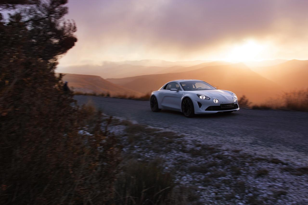 Photo 11 - Alpine A110 Vision blanche Verdon coucher de soleil - Alpine ...