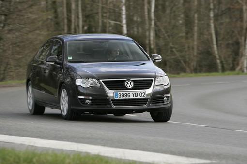 Photo 2 - La Volkswagen Passat devient accessible