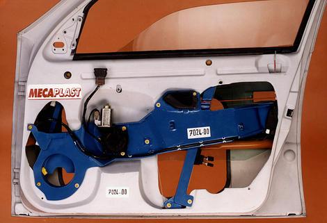 Diaporama et photos - 55 millions d'euros pour Mecaplast | L'Argus