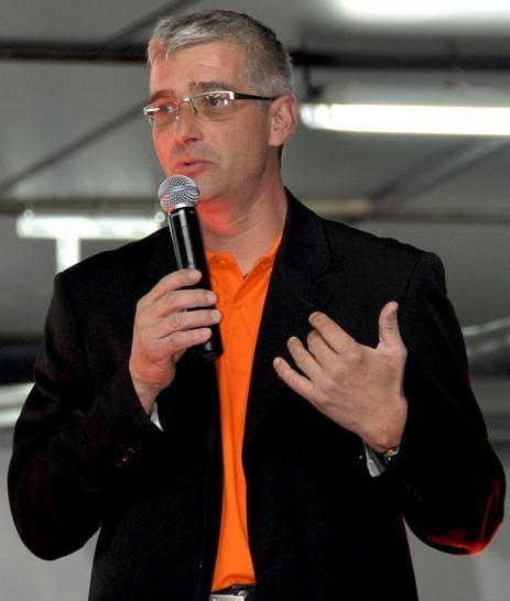 Diaporama et photos - Eric Bardy fondateur du concept et du réseau ...