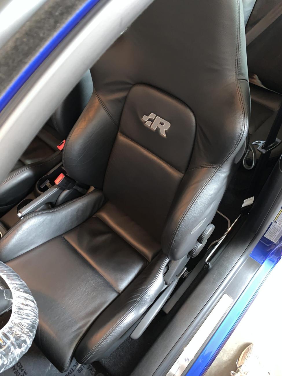 Photo 11 - Volkswagen Golf R32 siège baquet - Une Volkswagen Golf R32 ...