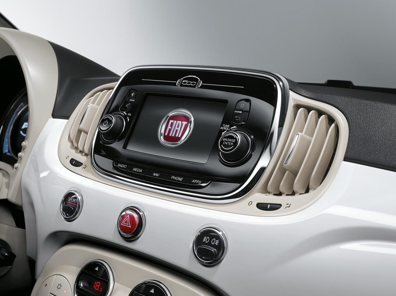 Photo 7 - Système Uconnect Fiat 500 - Prix Fiat 500 (2015) : tarifs et ...