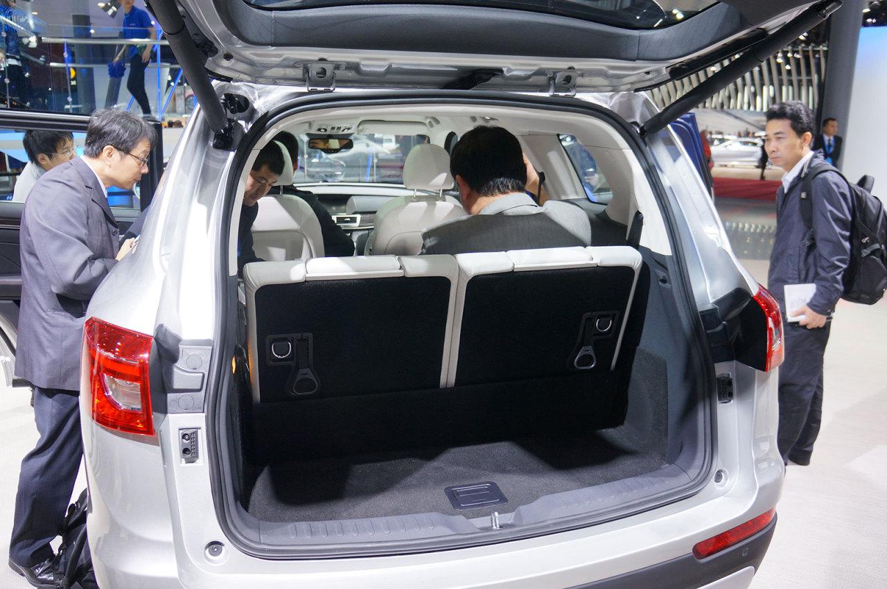 Photo 16 - Coffre Haval H7L - SHANGHAI 2015 - Haval H7, un grand SUV chinois loin d'être ridicule