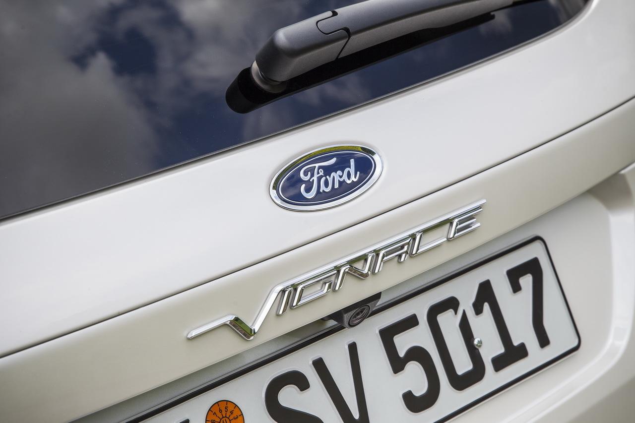 Photo 18 - Ford S-Max logo vignale sur le coffre - Essai Ford S-Max ...