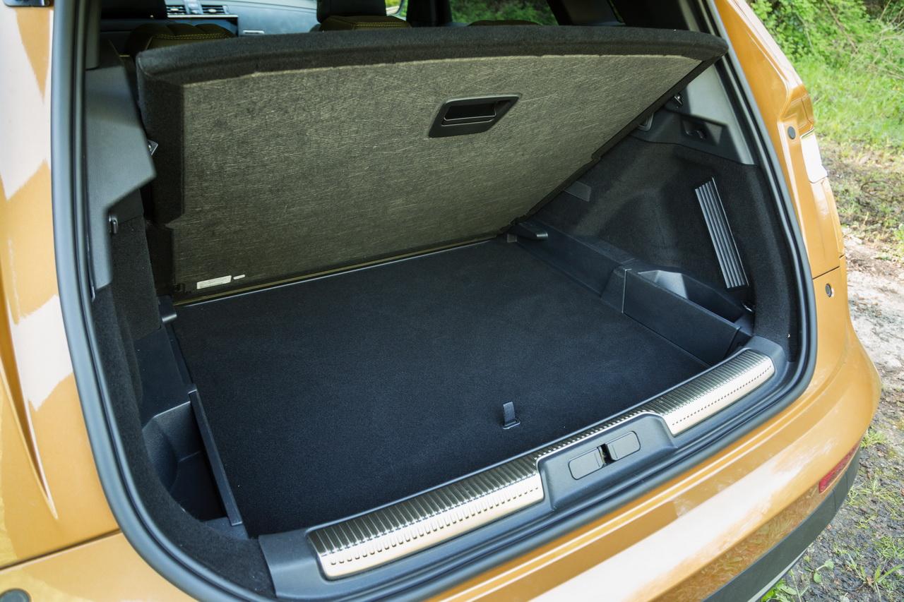 Photo 44 - coffre ds7 crossback - Essai comparatif : le DS7 Crossback ...