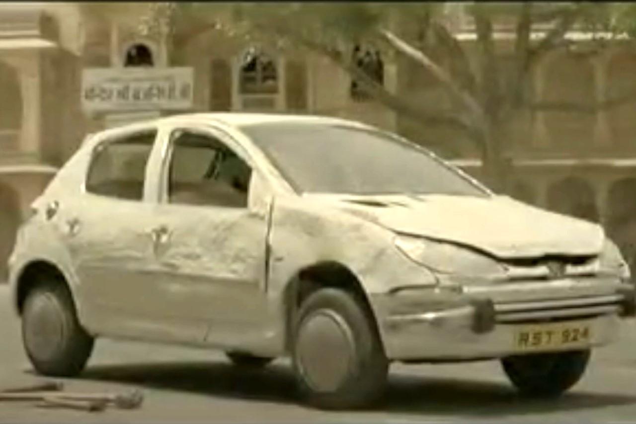 Peugeot 206 (2002). La publicité du "Sculpteur" à l'éléphant a 20 ans