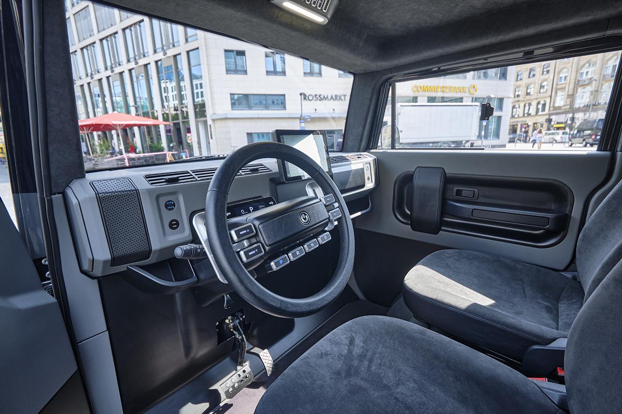 Photo 5 - electricbrands xbus interieur - XBus. Le quadricycle ...