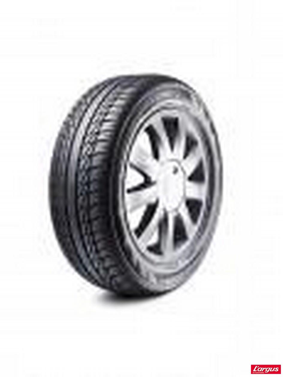 Renault présente sa gamme de pneus Motrio