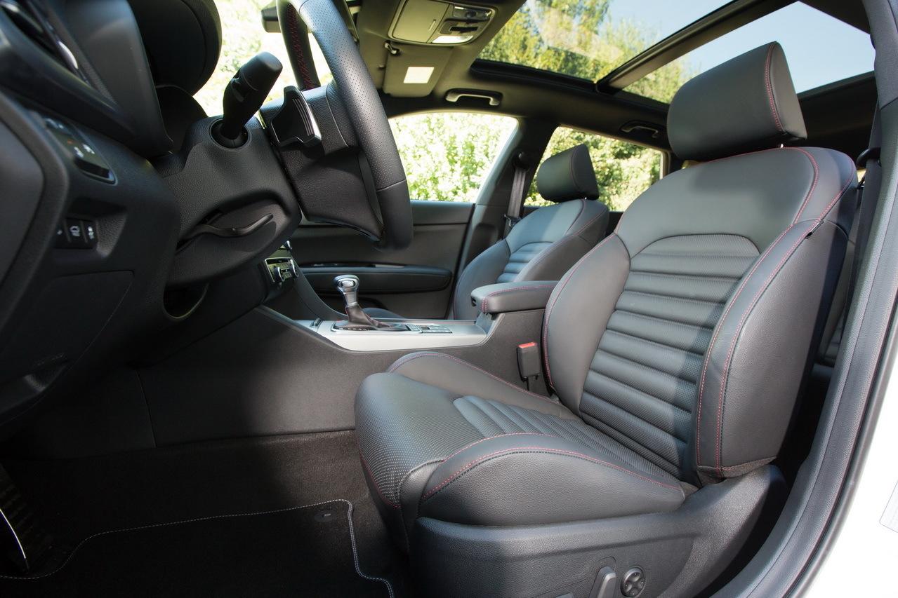 Photo 14 - Prix Kia Optima : break, hybride, GT et GT Line pour la ...