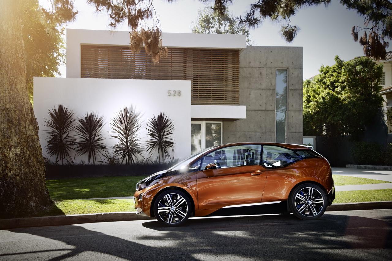 Photo 4 - 33 concessionnaires vont distribuer la BMW i3