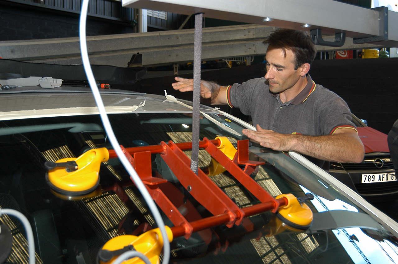 Photo 2 - Carglass propose des solutions sur mesure pour les professionnels