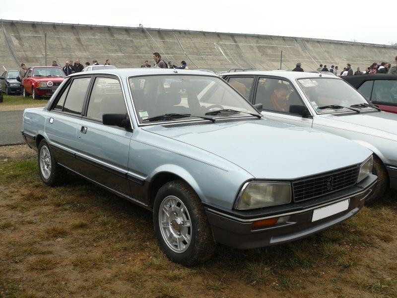 Photo 21 - Peugeot 505 V6 - Rétrospective. Les voitures qui fêtent ...