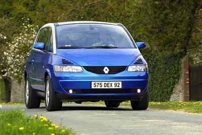 Renault Avantime 3.0 V6 BVA Privilège : c'est dans la boîte