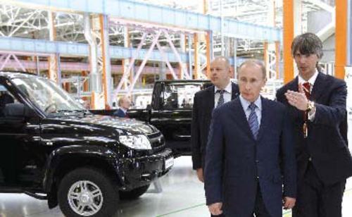 Photo 2 - Vladimir Poutine parraine l'alliance Ford-Sollers