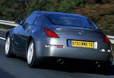 Photo 5 - MAZDA RX-8 - NISSAN 350Z : le retour du coupé sportif