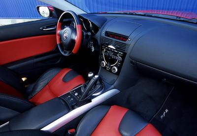 Photo 9 - MAZDA RX-8 - NISSAN 350Z : le retour du coupé sportif