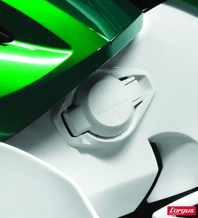 Photo 4 - L'atypique Can-Am Spyder devient hybride