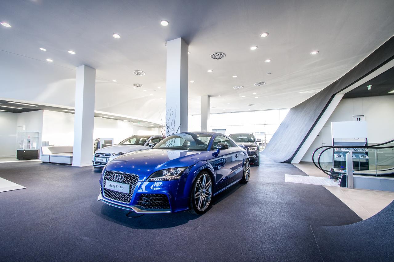 Photo 18 - A Vélizy, PGA inaugure le plus grand Terminal Audi de France