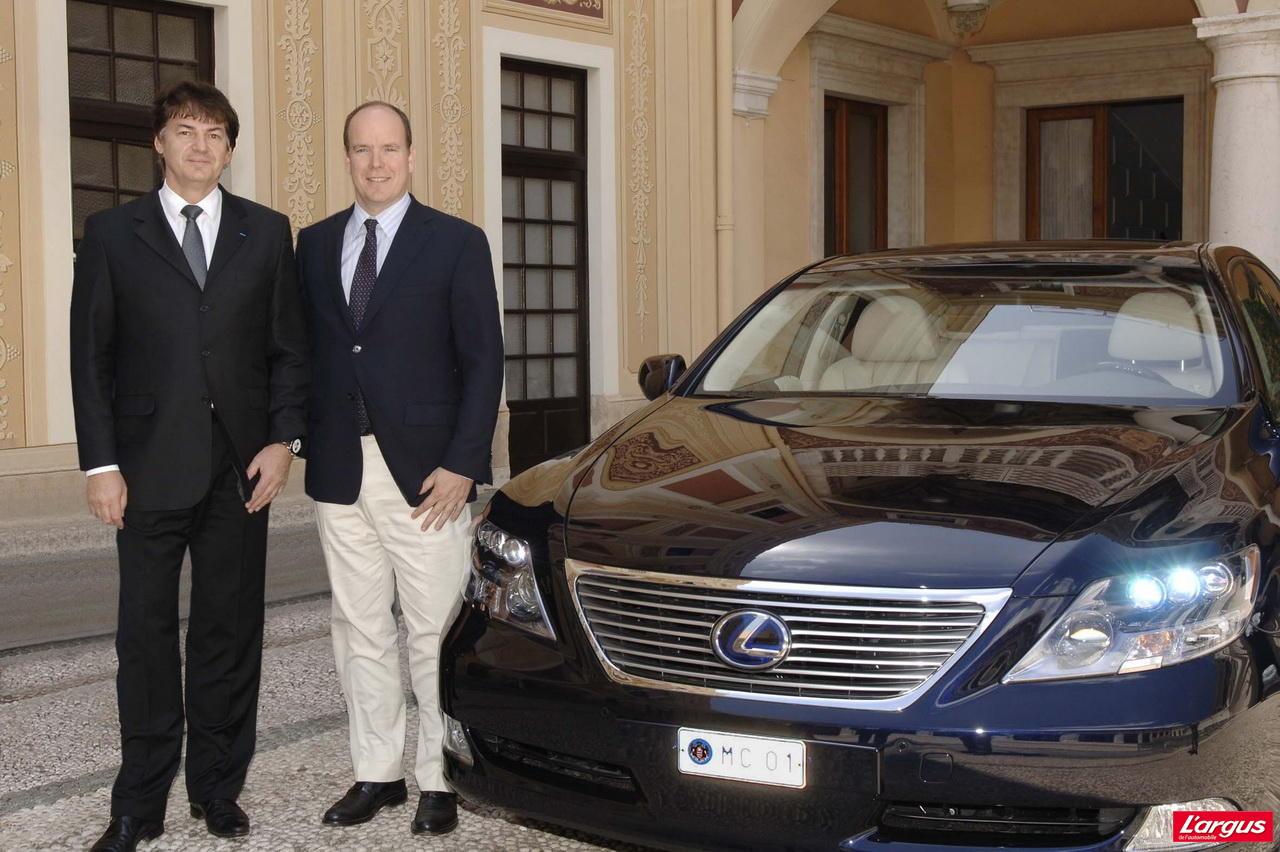 Photo 7 - Le Prince Albert de Monaco se mariera en Lexus