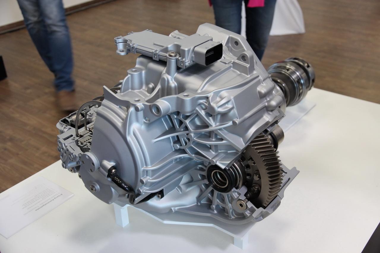 La Mercedes Classe E passe la vitesse supérieure