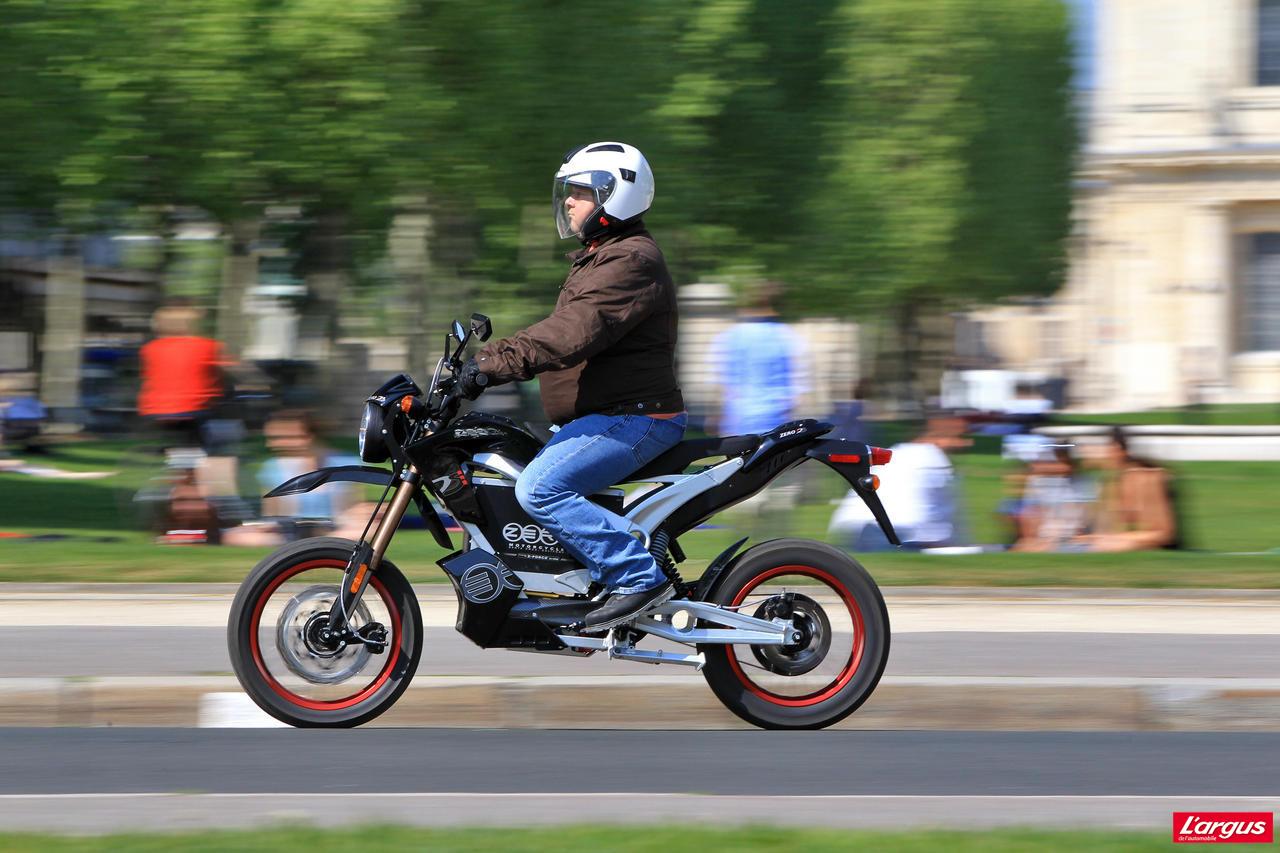 Photo 3 - Les deux roues ont le vent en poupe