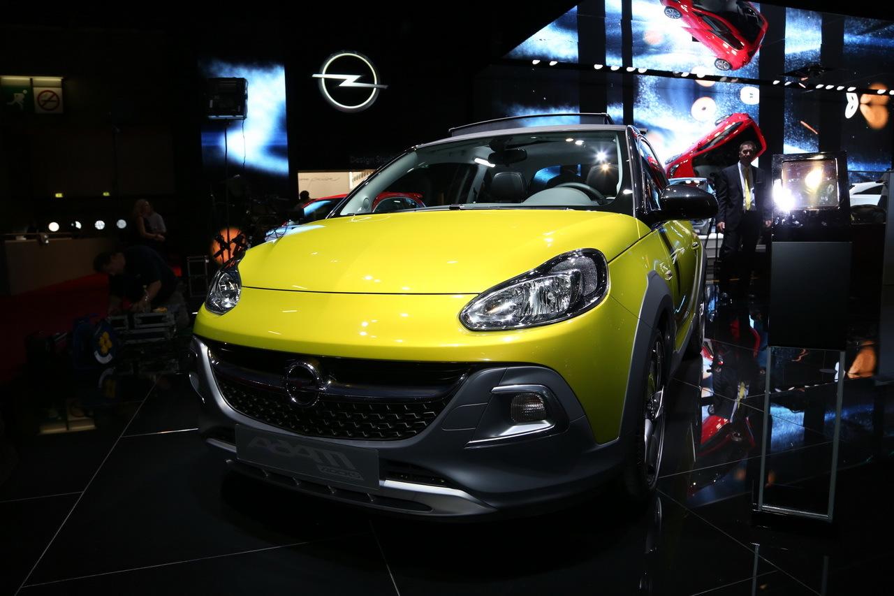 OPEL Adam Rocks I : actus, essais, fiches techniques, prix du neuf ...