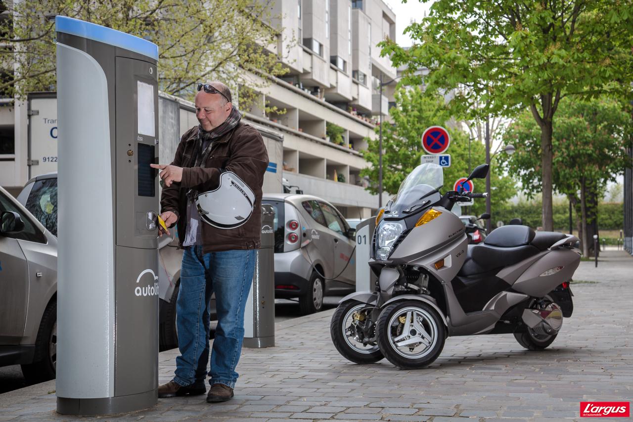 Photo 23 - Vectrix VX-3 : le trois roues électrique se pose en nouvelle ...