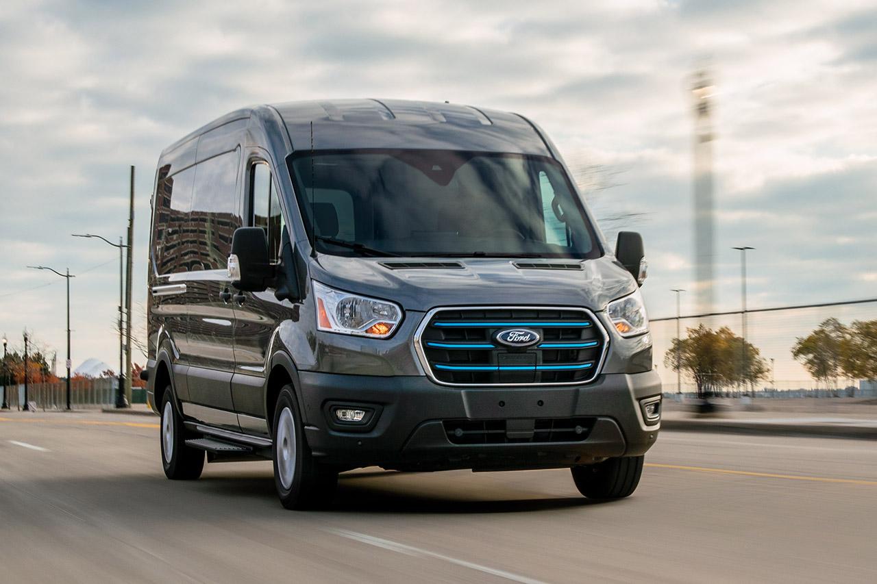 Ford e-Transit (2022). 350 km d'autonomie pour l'utilitaire électrique